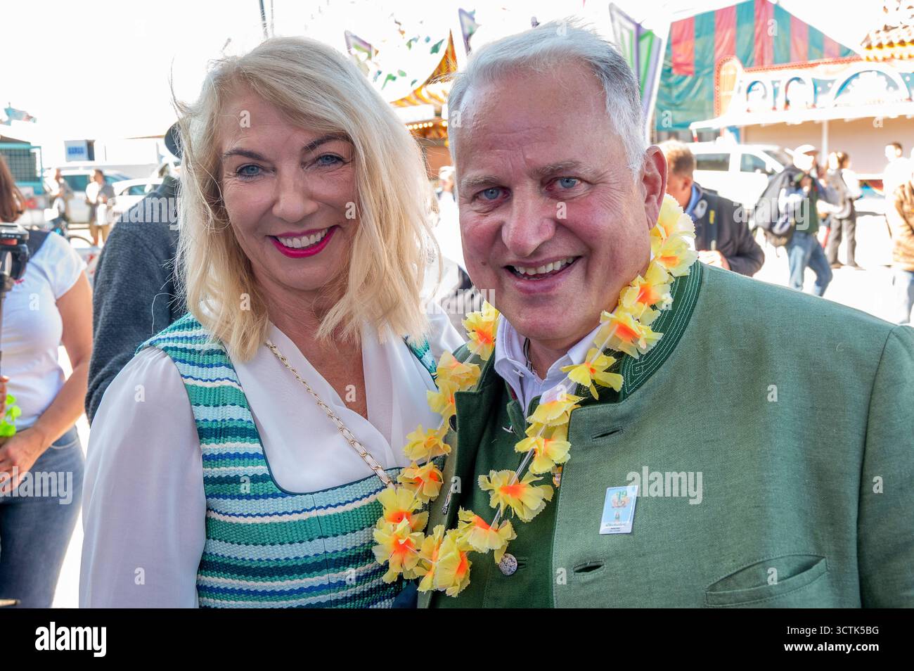 Muenchen, Presserundgang zum 190. Muenchner Oktoberfest, Renate Muench ...