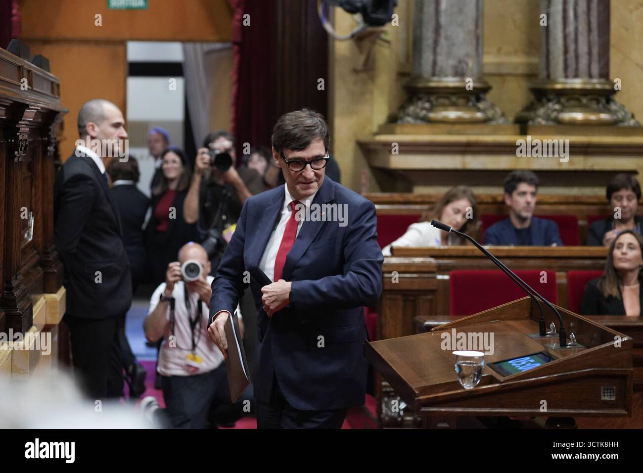 The President of the Generalitat, Salvador Illa, during the first day ...