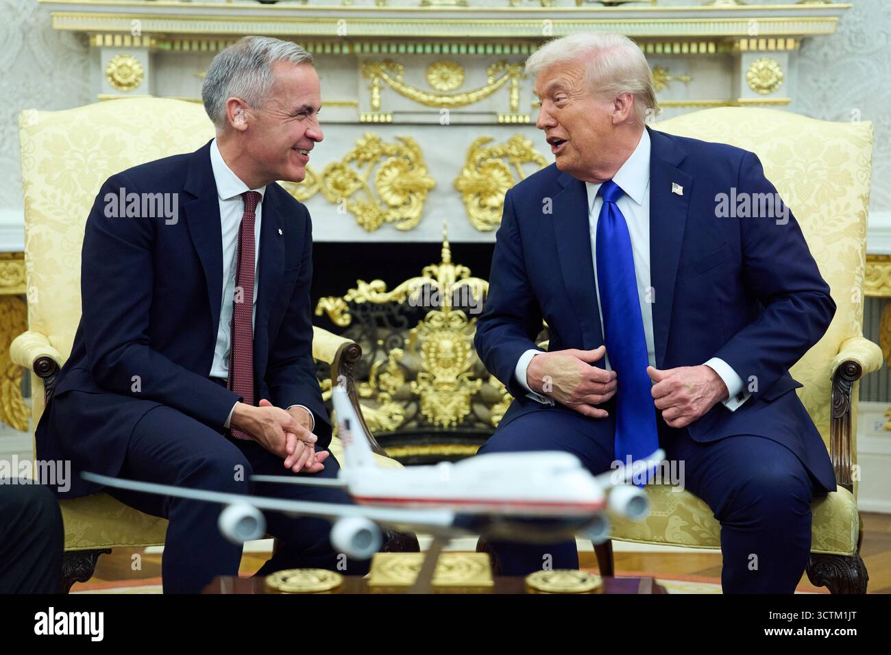 President Donald Trump meets with Canadian Prime Minister Mark Carney ...