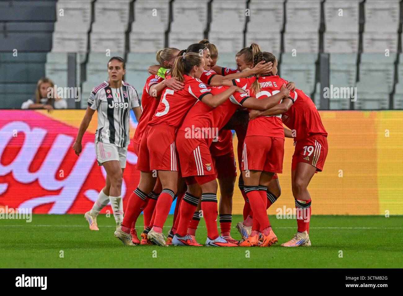 The Players of Benfica celebrates the goal during Juventus FC vs SL ...
