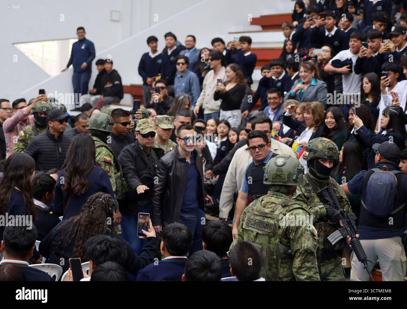 CUENCA PRESIDENTE DANIEL NOBOA Cuenca,Ecuador October 7, 2025 At noon ...