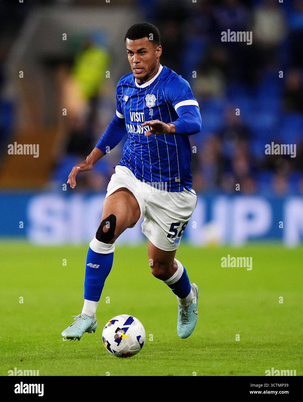 Cardiff City's T-Jay Parfitt during the Vertu Trophy Southern Group A ...