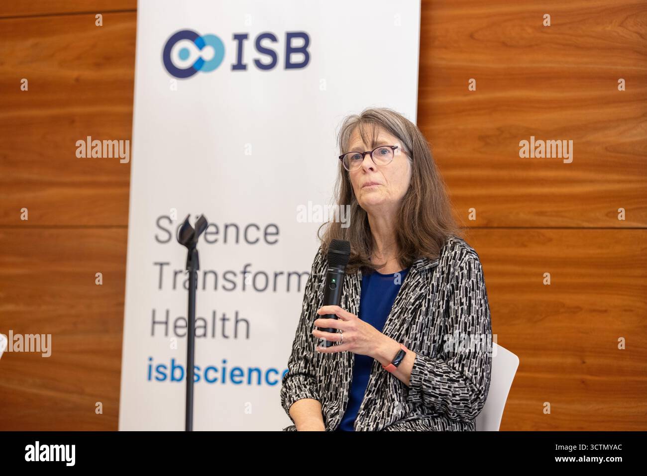 2025 nobel prize hi-res stock photography and images - Alamy