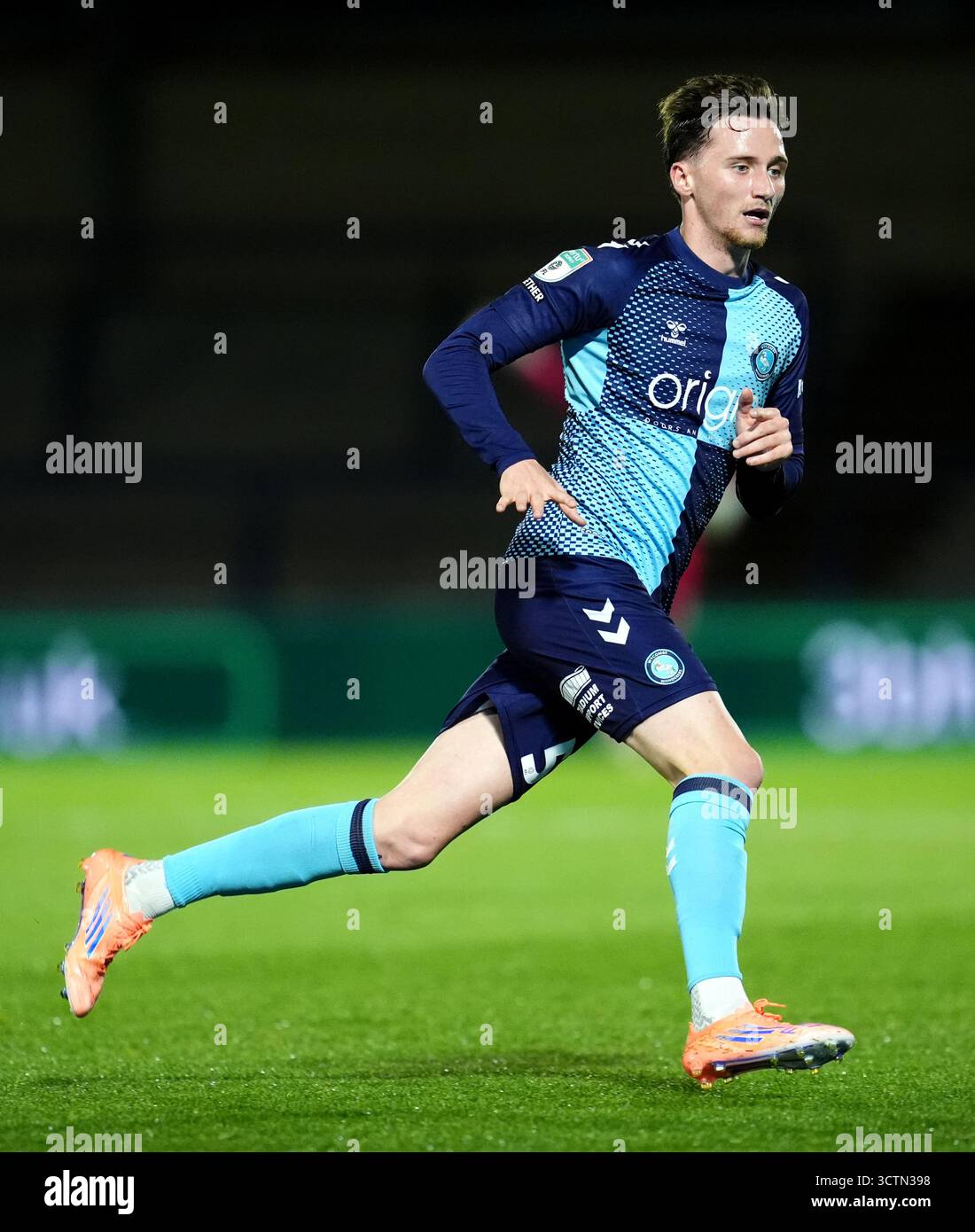Wycombe Wanderers' Alexander Lowry during the Vertu Trophy Southern ...