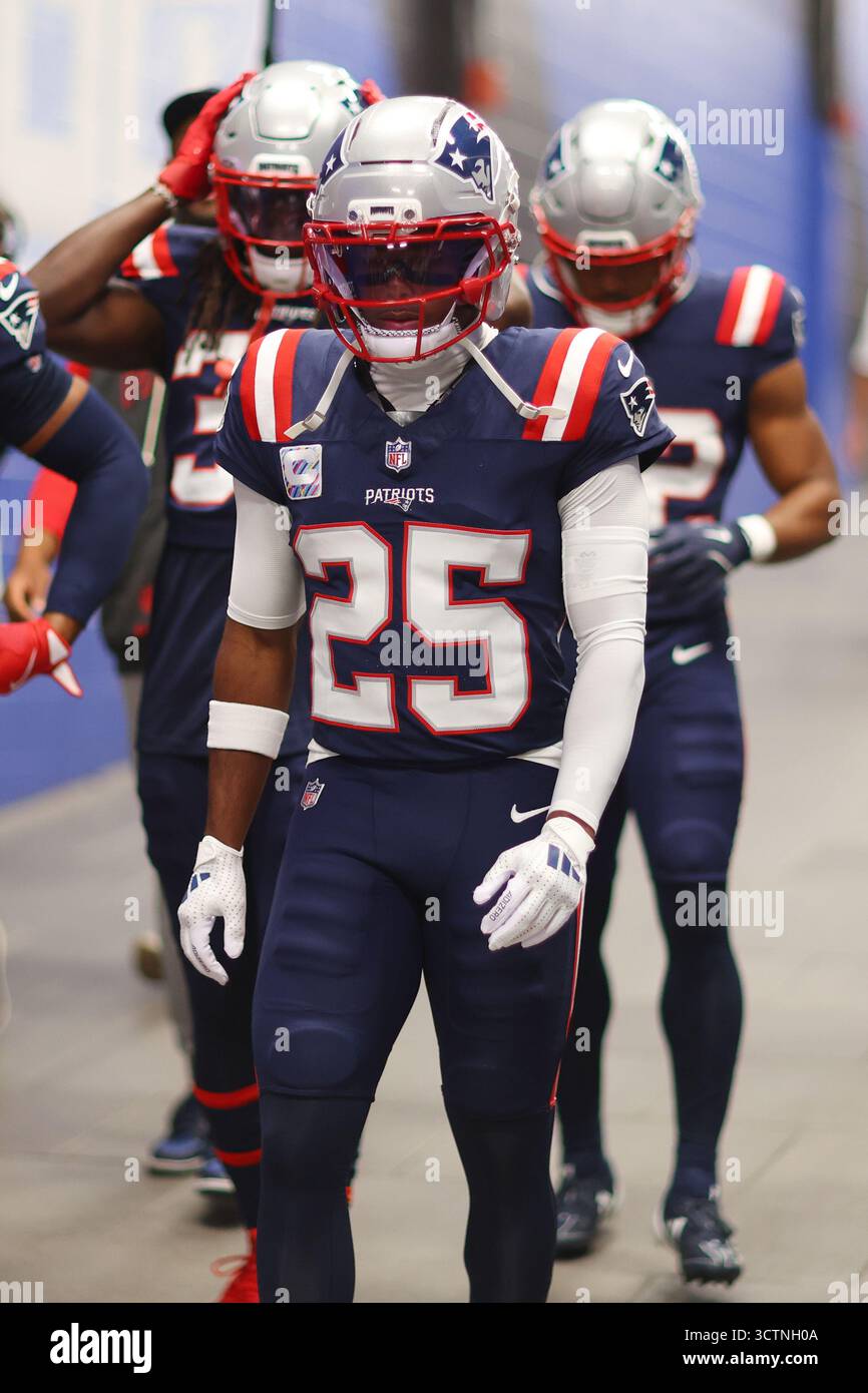 New England Patriots cornerback Marcus Jones (25) walks in the tunnel ...