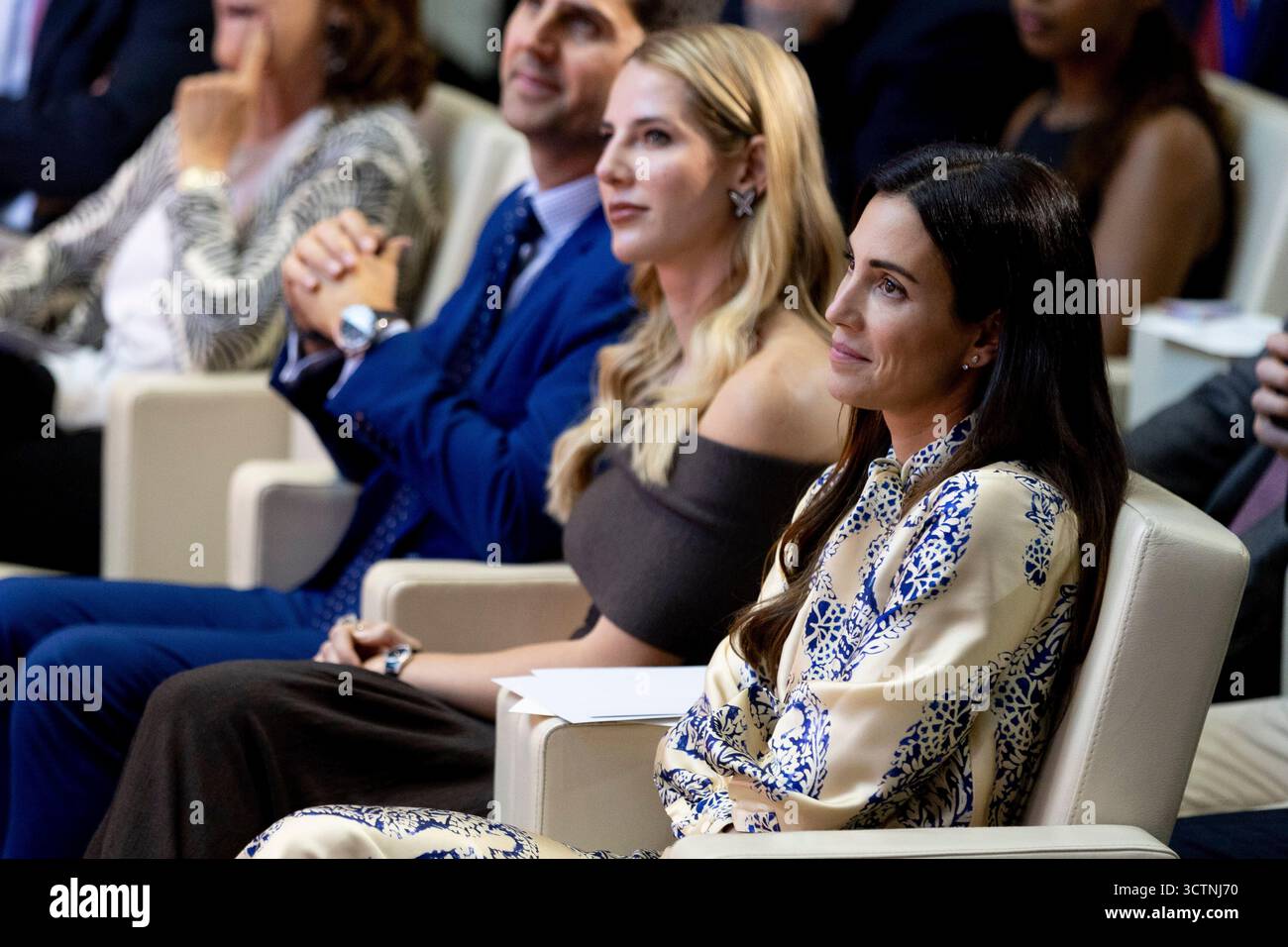 Sassa de Osma attended "Segunda Edicion de los premios Influencia ...