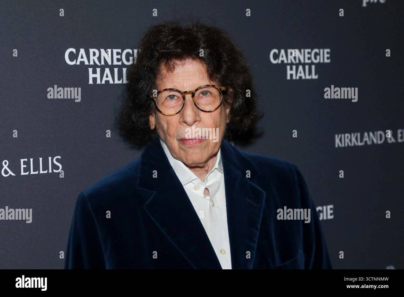 Author Fran Lebowitz attends Carnegie Hall's opening night gala on ...