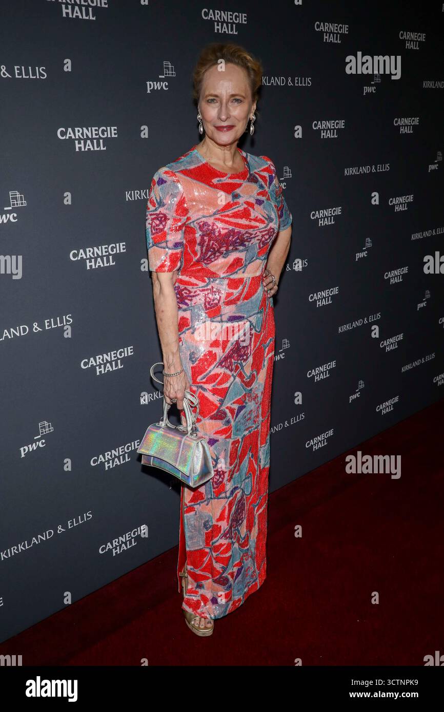 Actor Laila Robins attends Carnegie Hall's opening night gala on ...