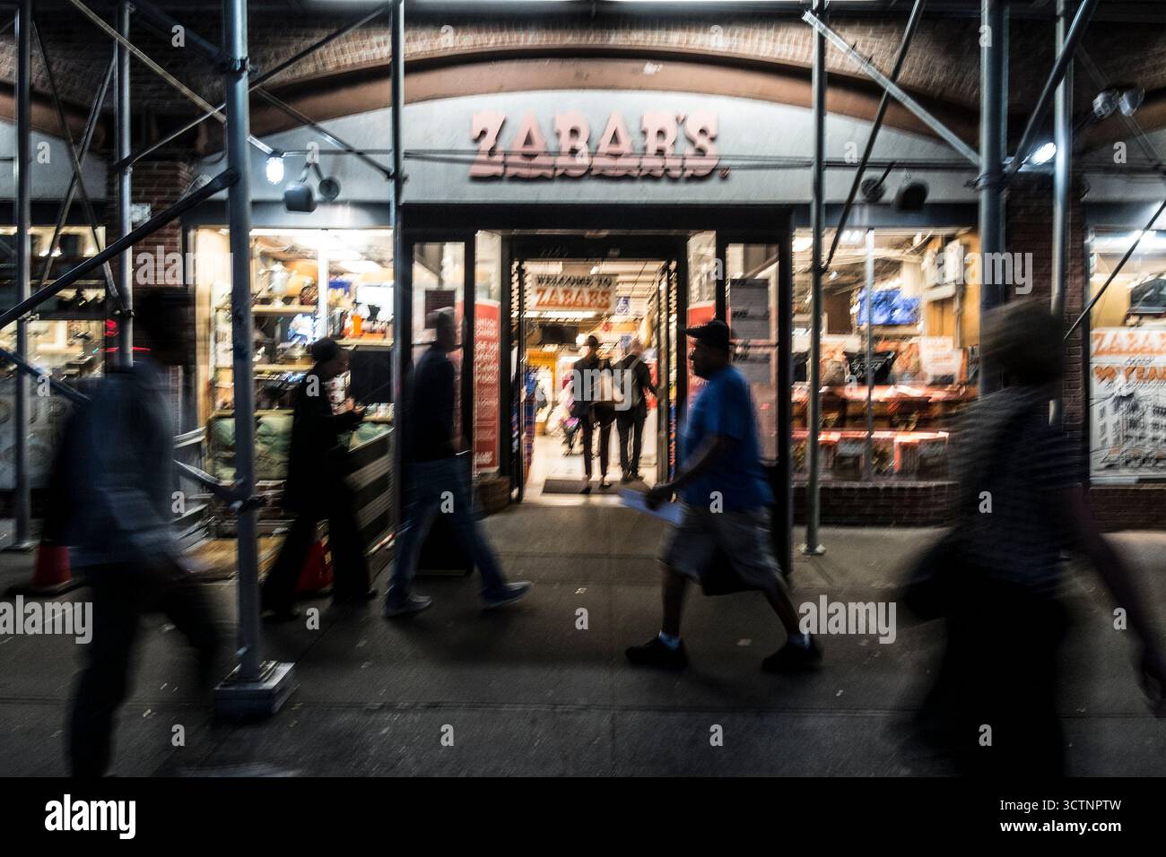 October 7, 2025, New York City, New York, USA: Saul Zabar, who helped ...