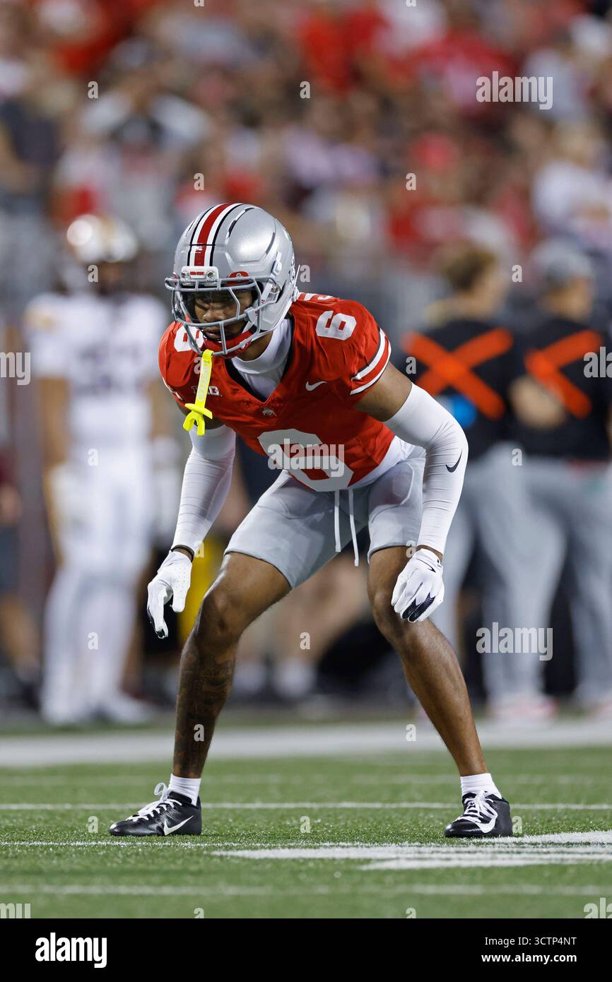 COLUMBUS, OH - OCTOBER 04: Devin Sanchez #6 of the Ohio State Buckeyes ...