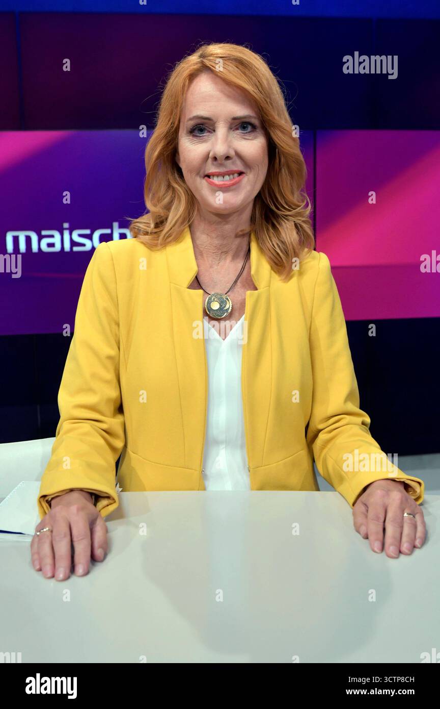 Kerstin Palzer in der ARD-Talkshow maischberger im Studio Berlin ...