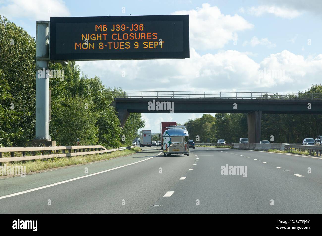M6 over head sign warning of road closures Stock Photo - Alamy