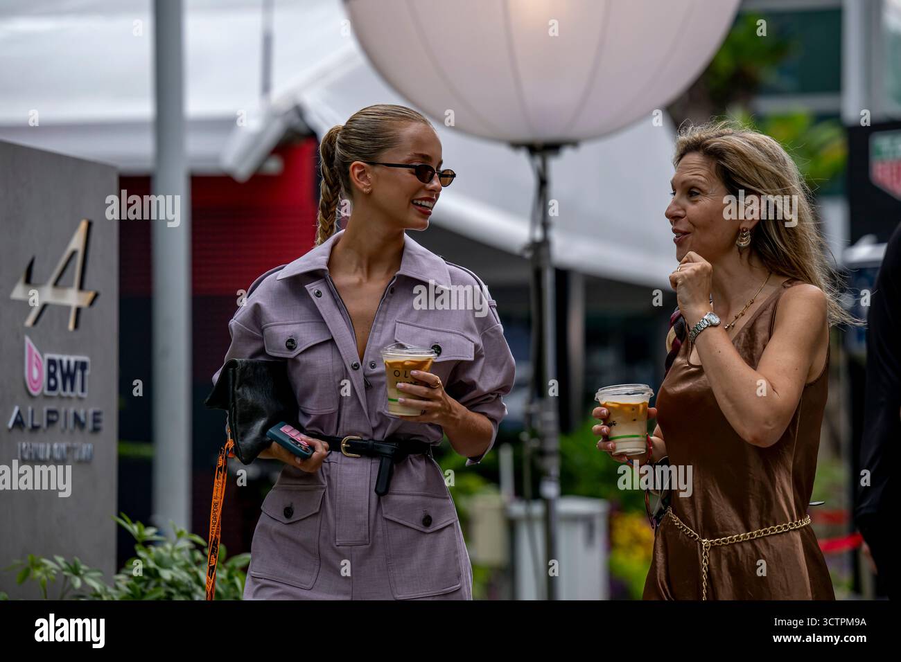 Marina Bay, Singapore, 05 Oct 2025, Magui Corceiro, Lando Norris's ...