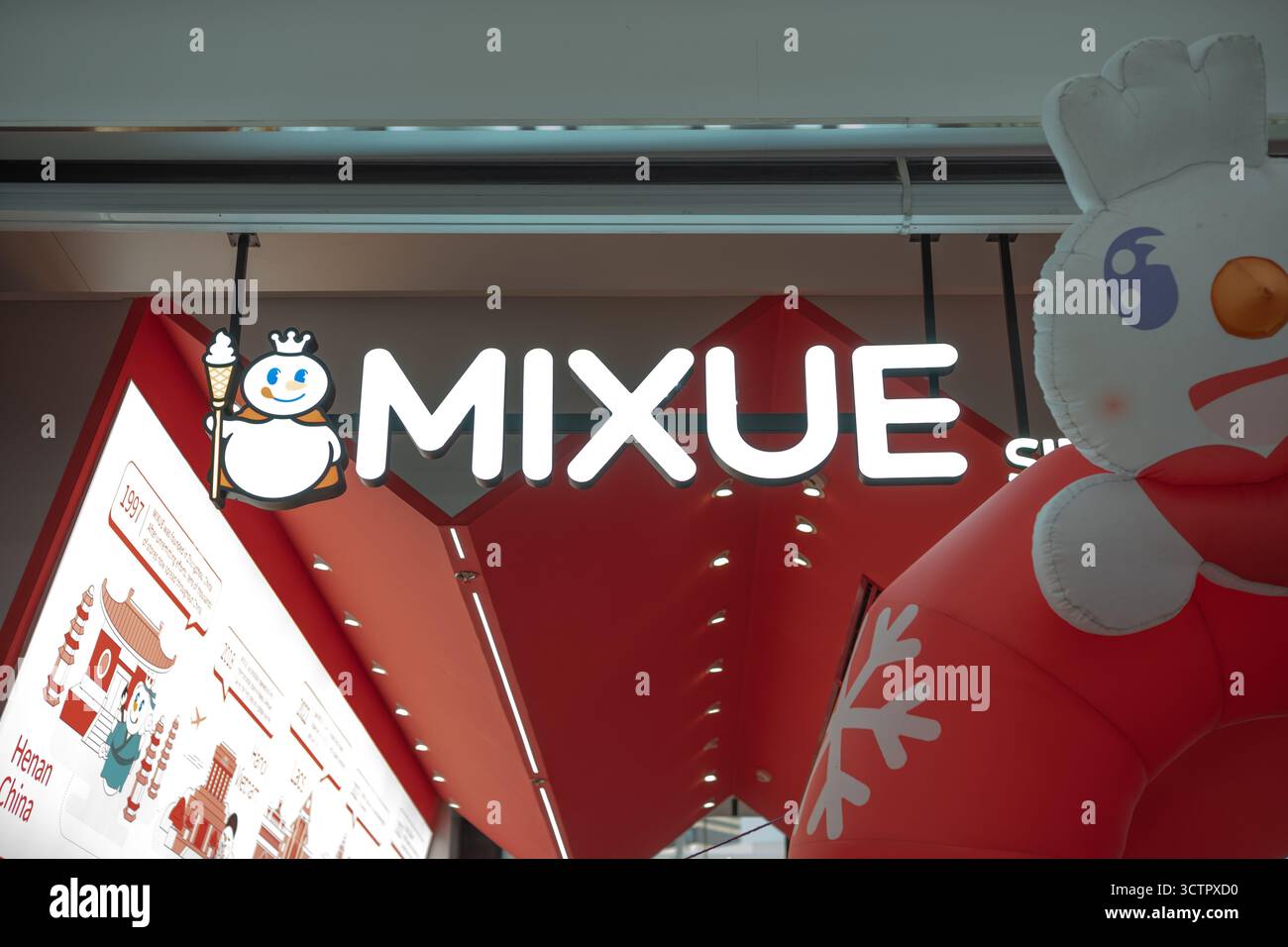 Bangkok, Thailand. 5th Oct, 2025. A Mixue logo is seen at its ...