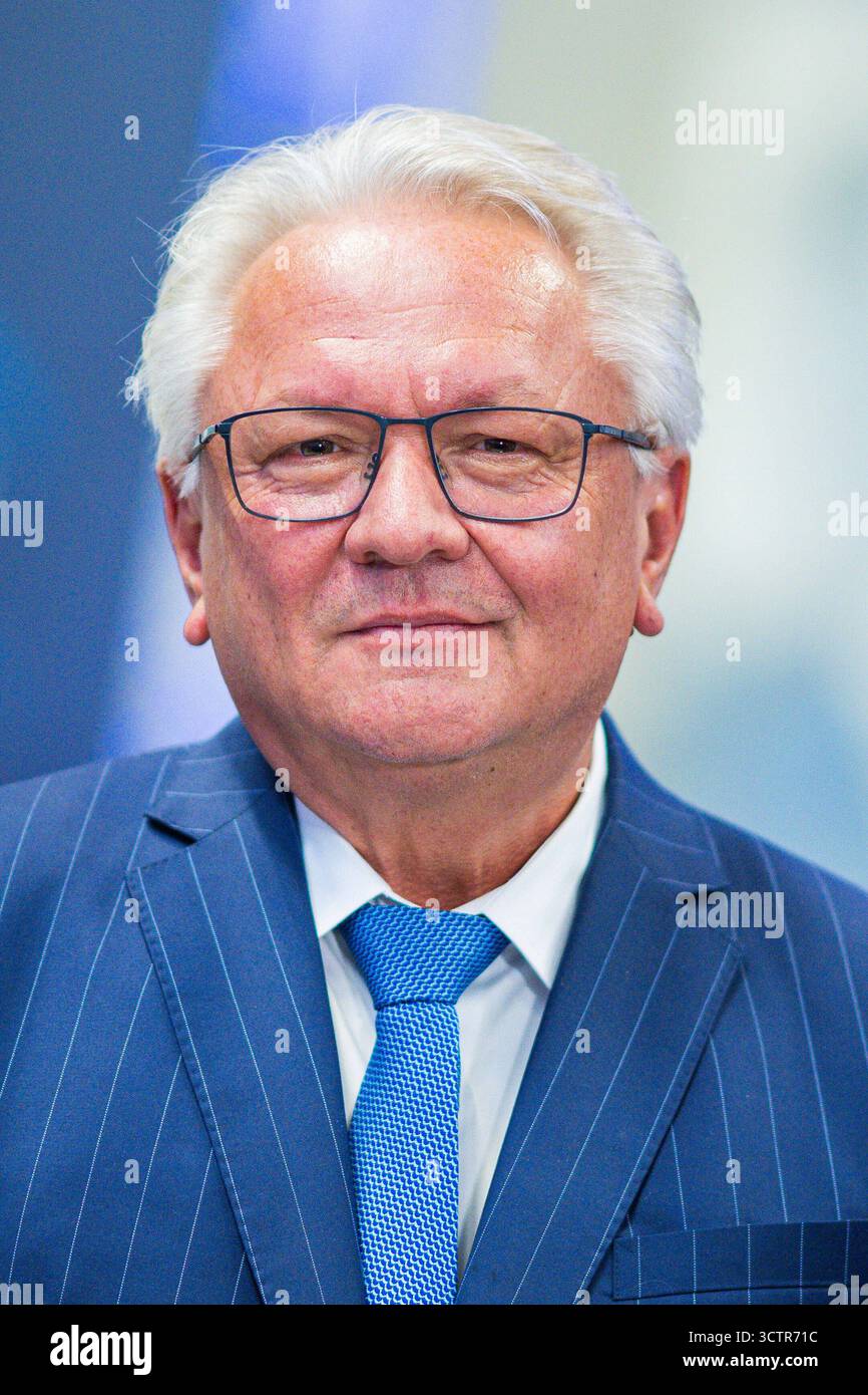 27.08.2025 - Einweihung Artilleriewerk von Rheinmetall in Unterlüß ...