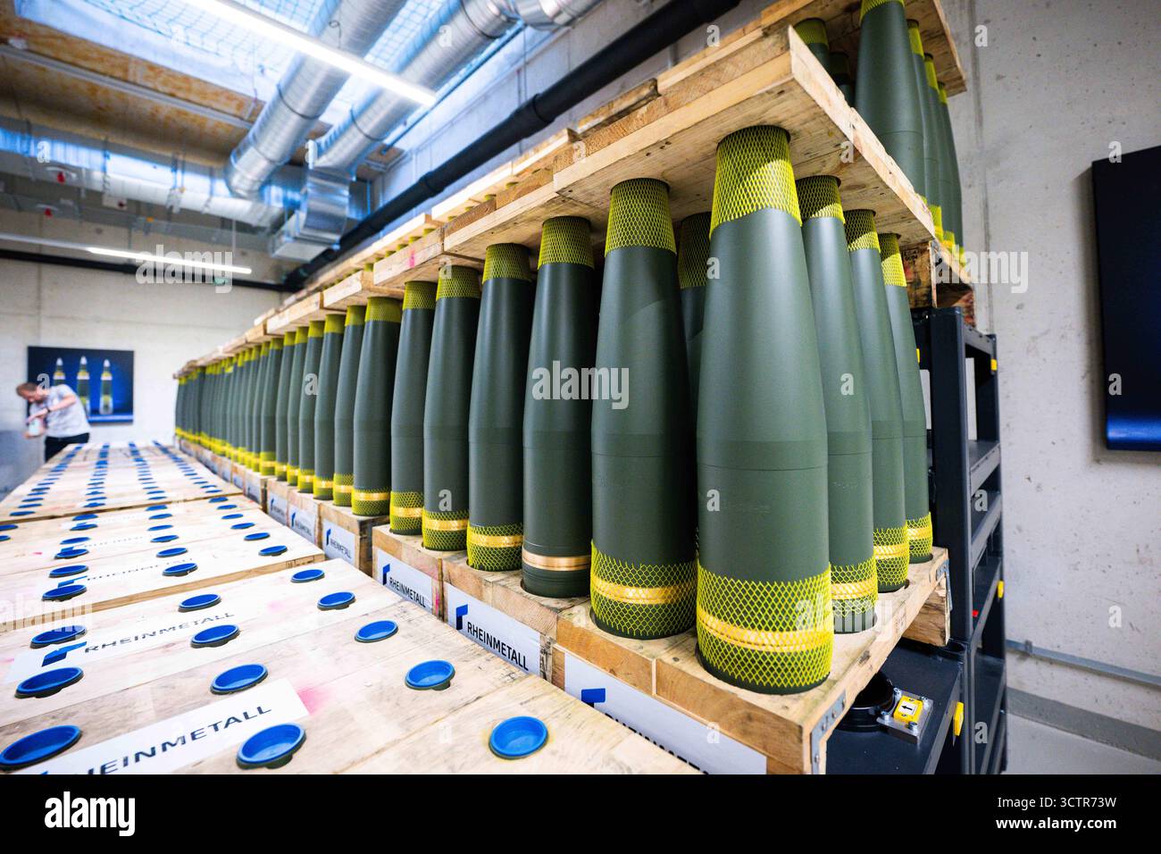 27.08.2025 - Einweihung Artilleriewerk von Rheinmetall in Unterlüß ...