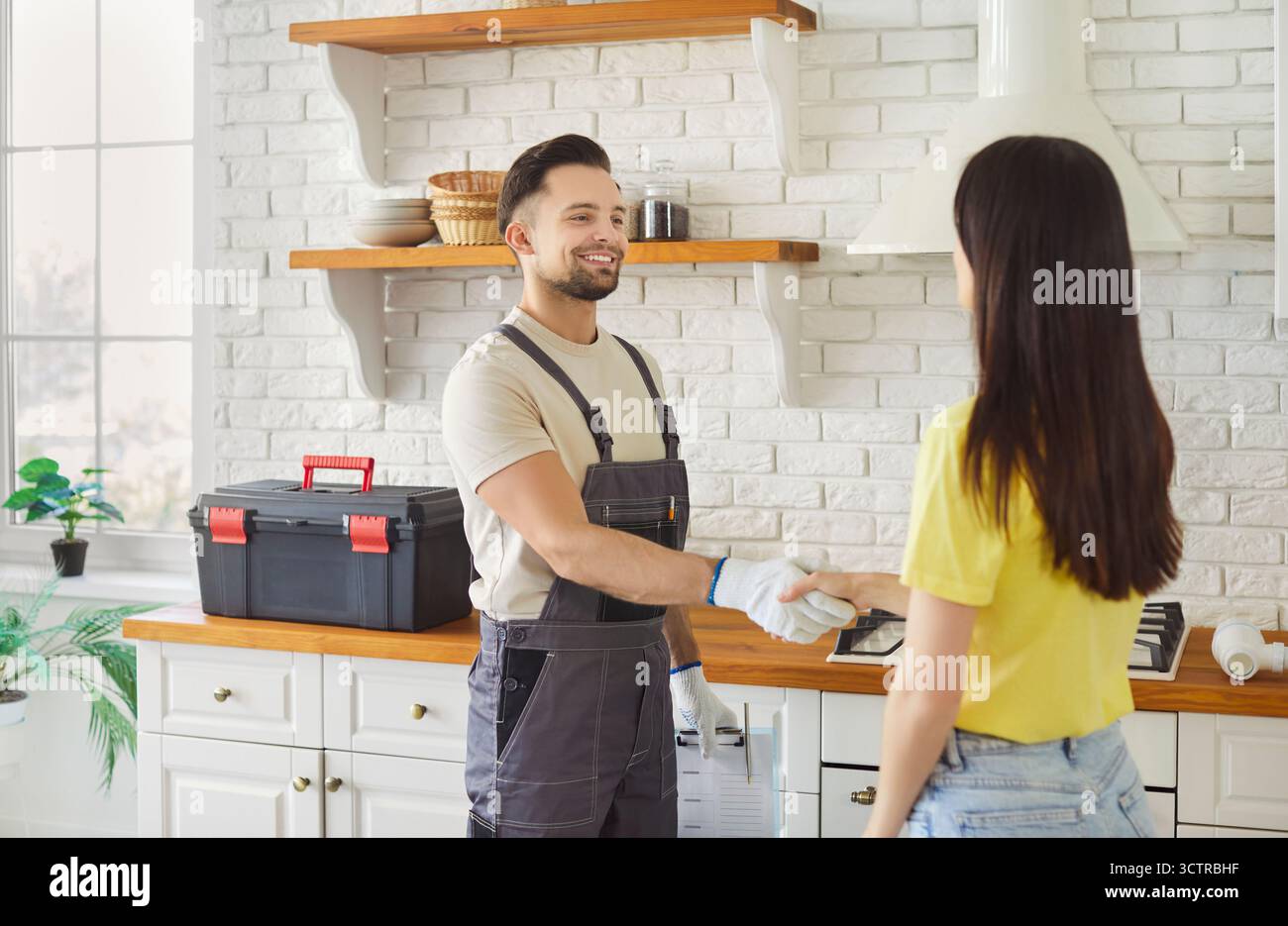 Modern kitchen renovation hi-res stock photography and images - Alamy