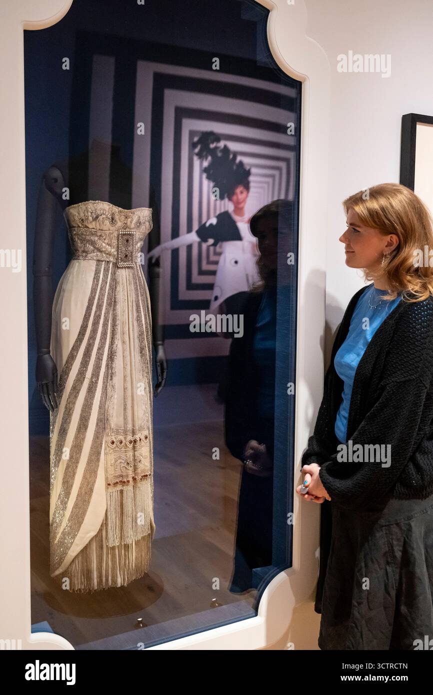 London, UK. 8 October 2025. ‘Eliza Doolittle's dress for the Embassy ...