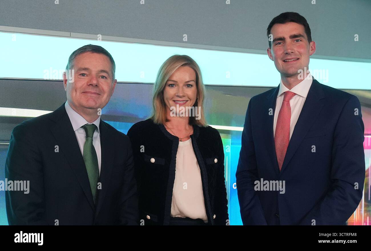 Minister for Finance Paschal Donohoe (left) and Minister for Public ...