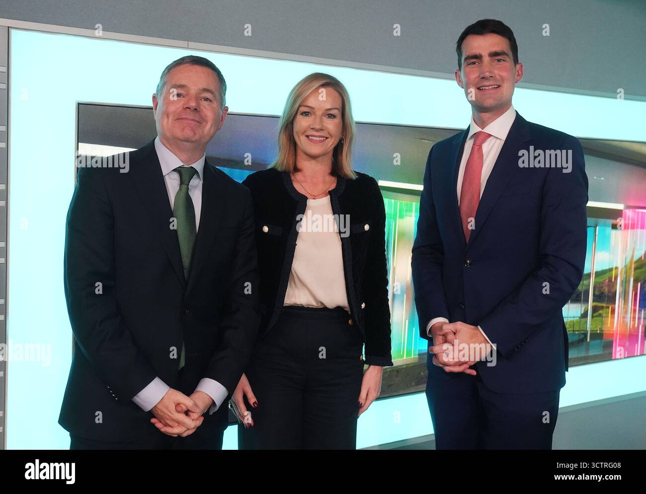 Minister for Finance Paschal Donohoe (left) and Minister for Public ...