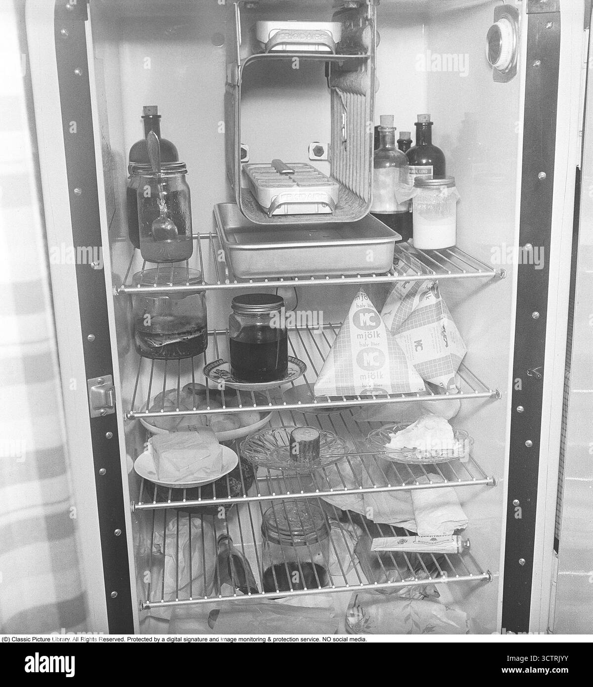 1950s food packaging hi-res stock photography and images - Alamy