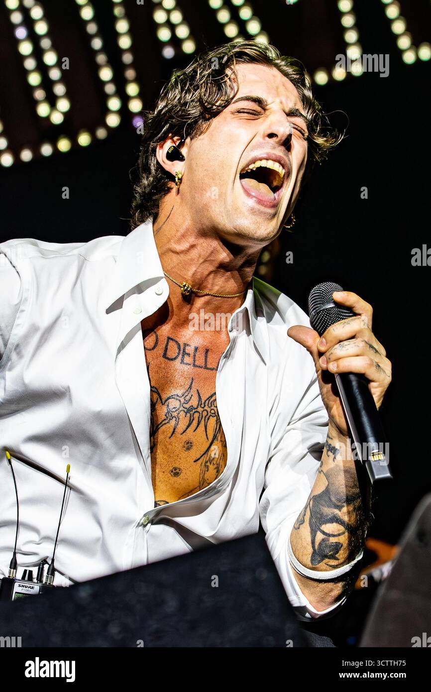 Milan Italy. 07th oct 2025. The Italian singer songwriter DAMIANO DAVID ...