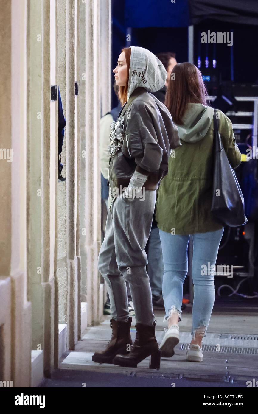 Milan, Italy. 07th Oct, 2025. Milan, filming of The Devil Wears Prada 2 ...
