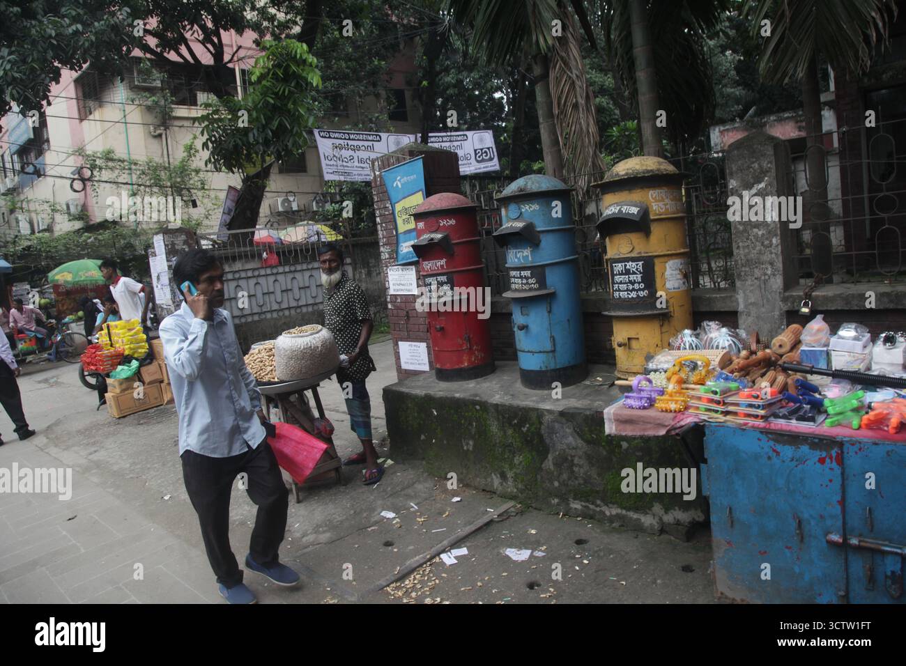 Dhaka Bangladesh 7 October2025,A post box at Dhaka apparently stands ...