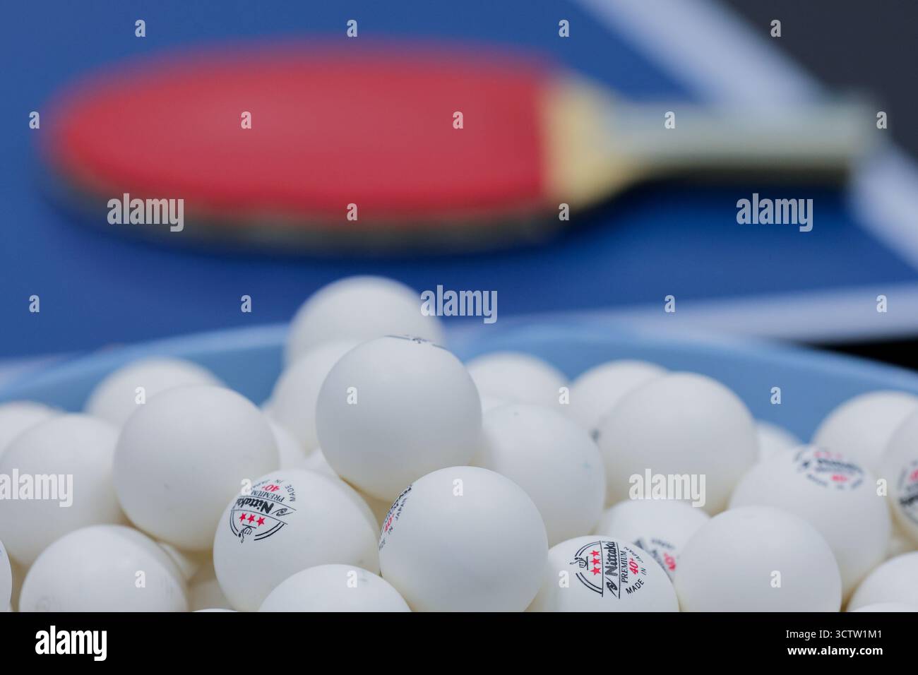 Duesseldorf, Germany. 08th Oct, 2025. Table tennis: Media day, German ...