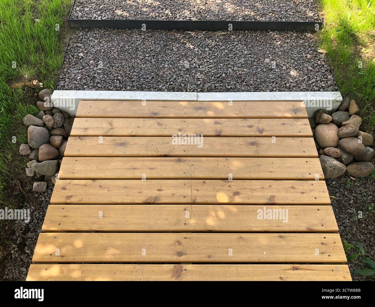 Crushed under house hi-res stock photography and images - Alamy