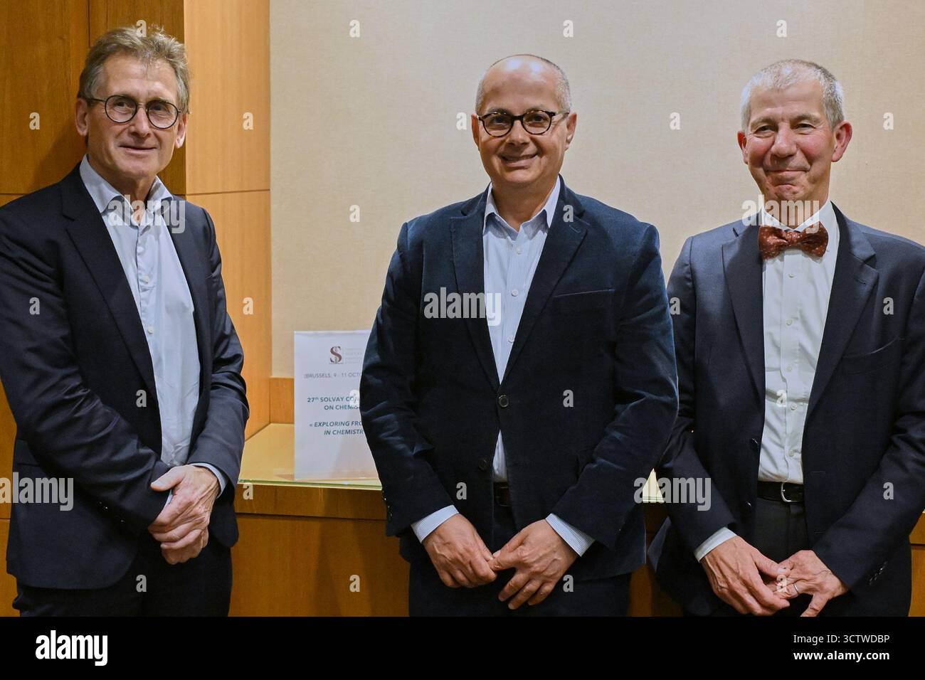 Omar Yaghi, professor at the University of California, Berkeley, center ...
