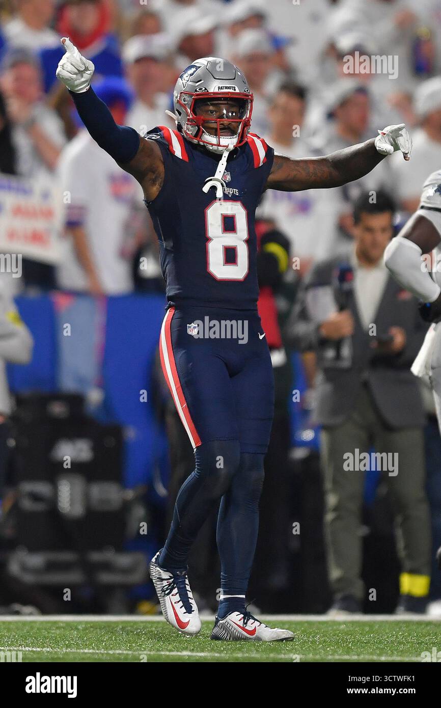 New England Patriots wide receiver Stefon Diggs (8) gestures during the ...