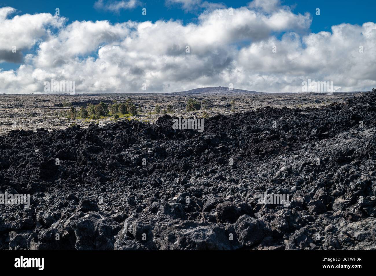 Mauna ulu lookout hi-res stock photography and images - Alamy