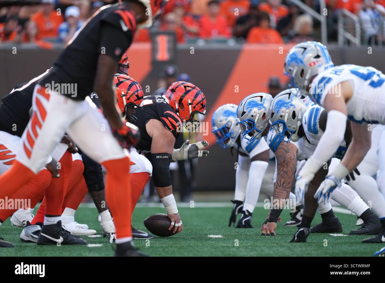 Cincinnati Bengals center Ted Karras (64), left, and the offensive line ...