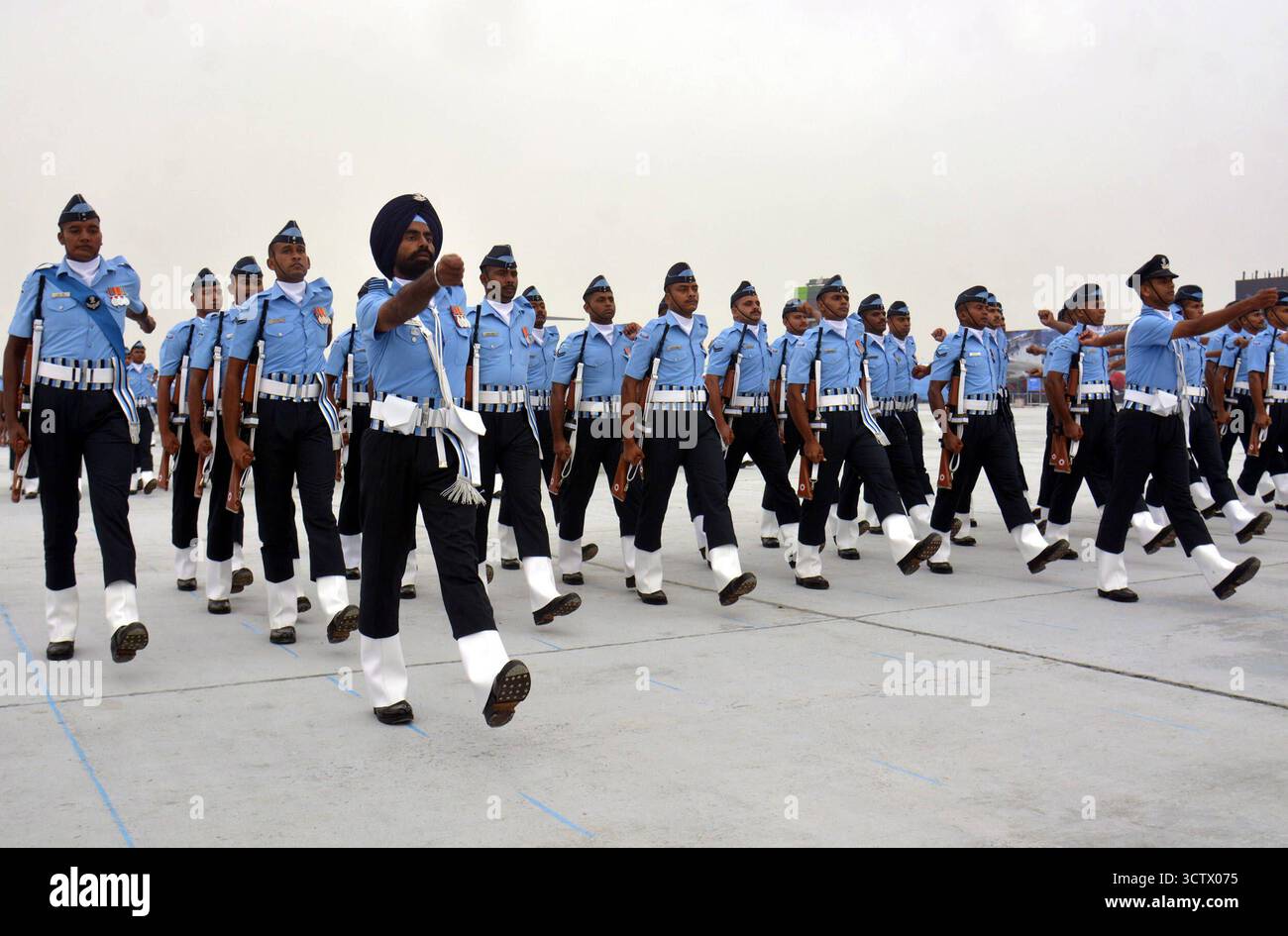 GHAZIABAD, INDIA - OCTOBER 8: Indian Air Force personnel march during ...