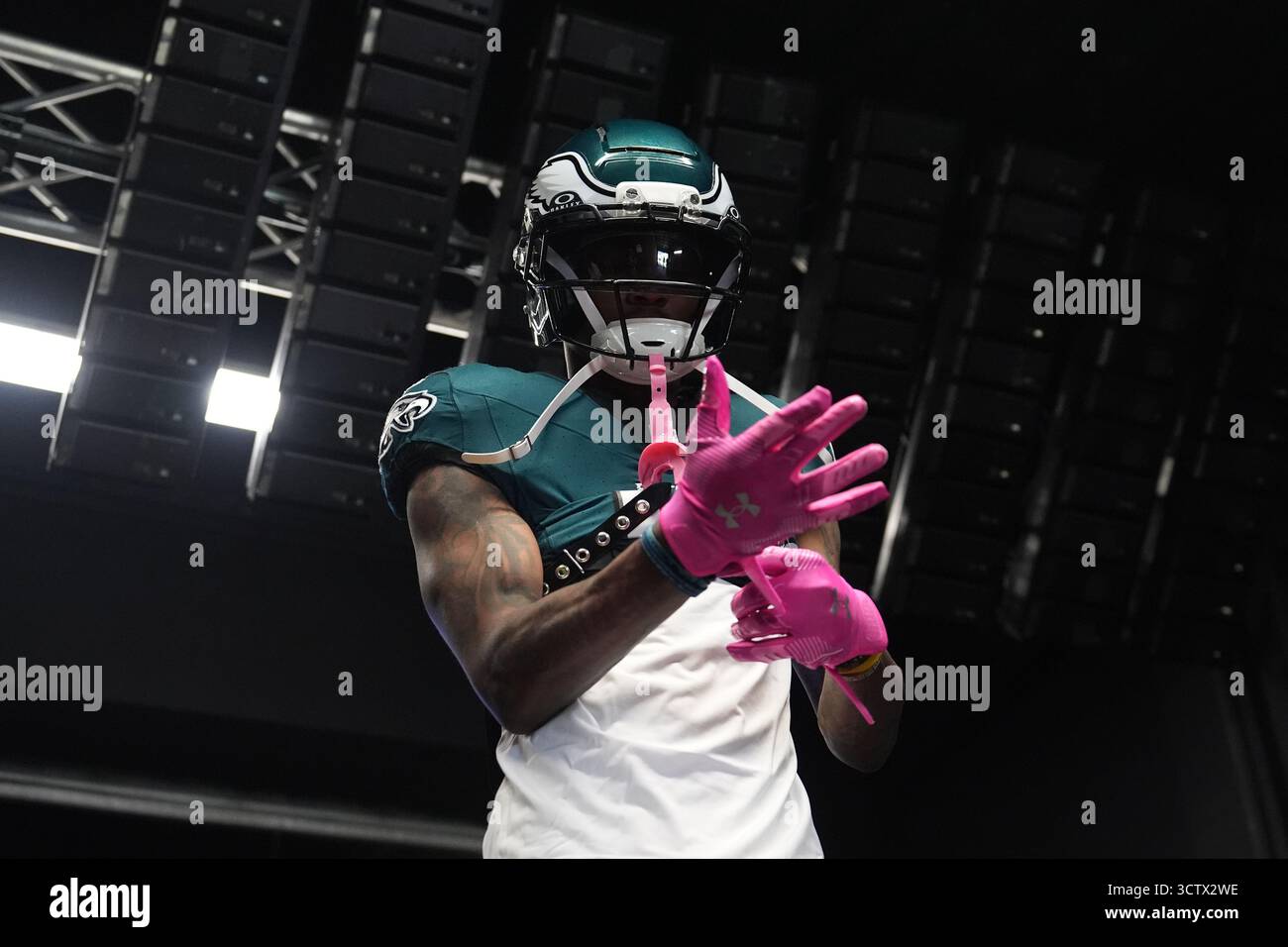 Philadelphia Eagles' Devonta Smith walks to the field before an NFL ...