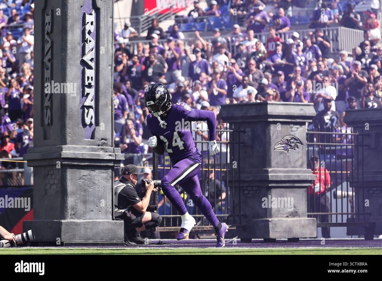 Baltimore Ravens safety Malaki Starks (24) runs onto the field during ...