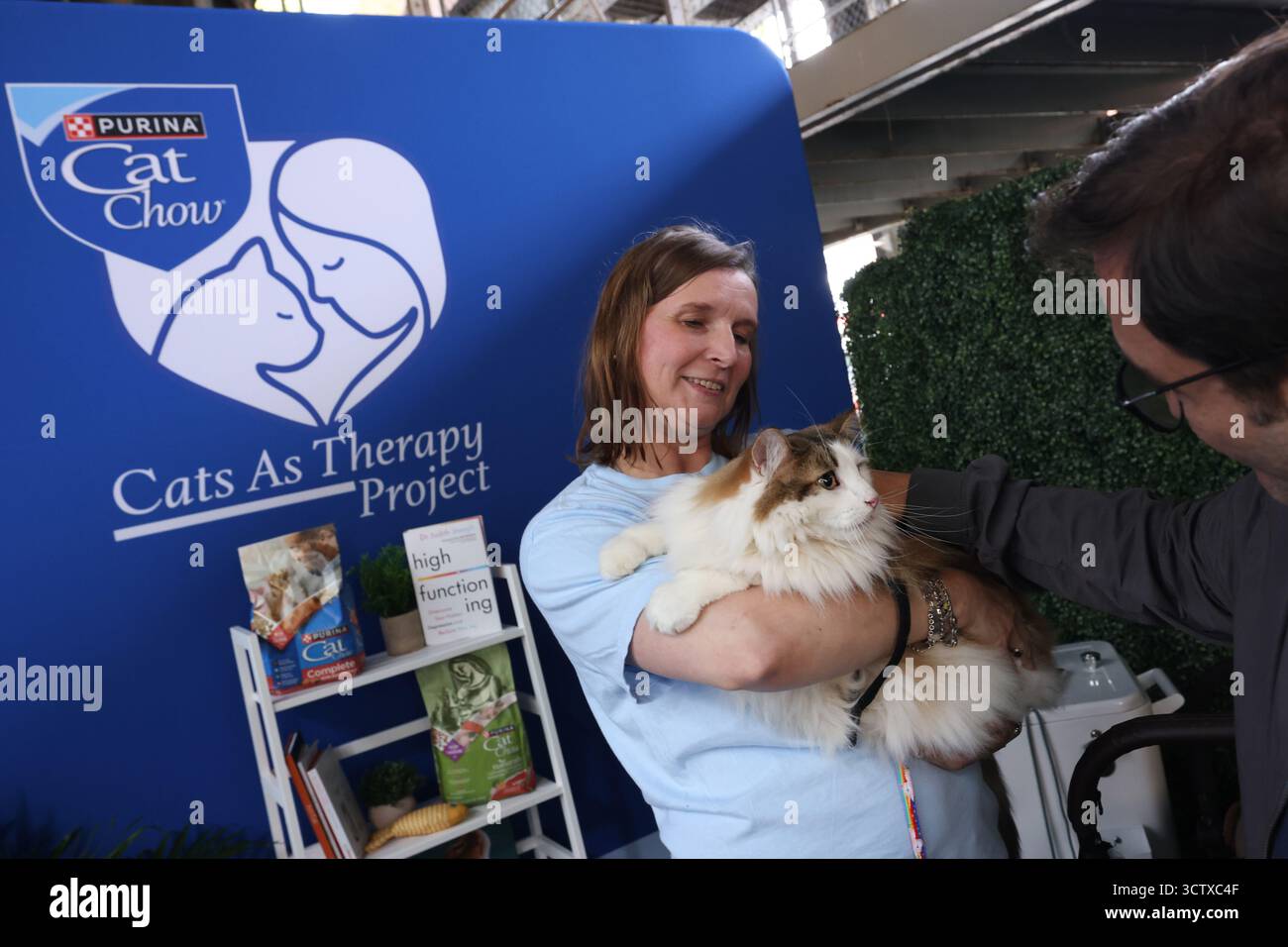 IMAGE DISTRIBUTED FOR PURINA CAT CHOW - In honor of World Mental Health ...