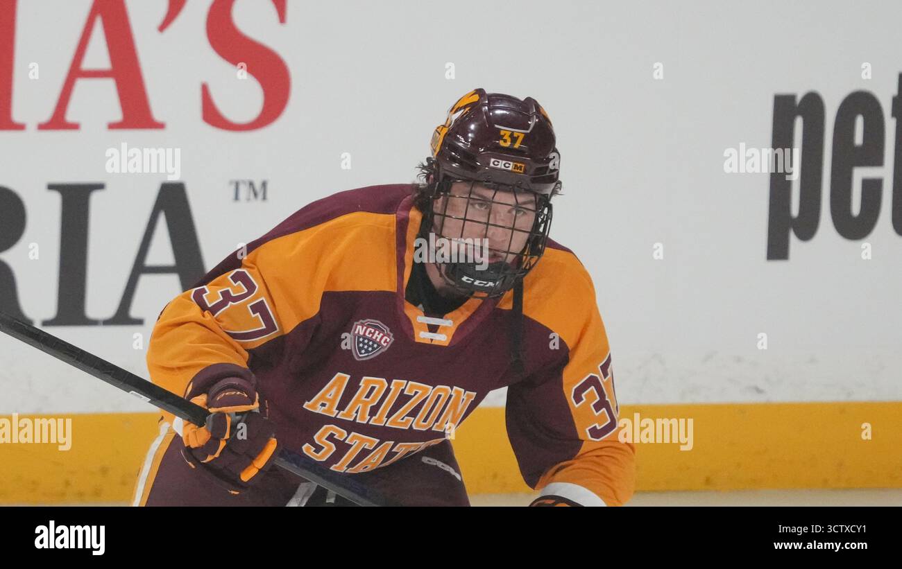 Arizona State's Sam Court (37) against Penn State during an NCAA ...