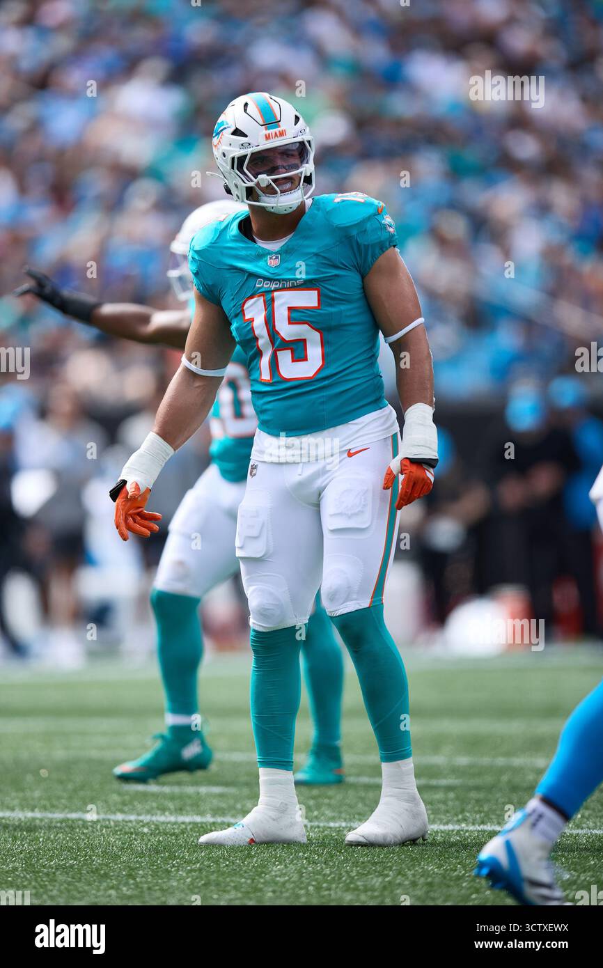 Miami Dolphins linebacker Jaelan Phillips (15) lines up on defense ...