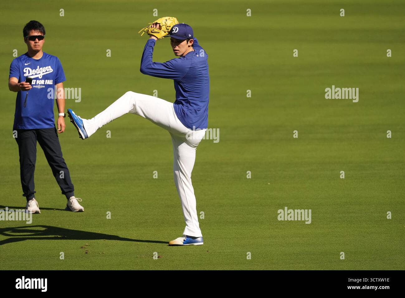 Los Angeles Dodgers pitcher Roki Sasaki warms up before Game 3 of ...