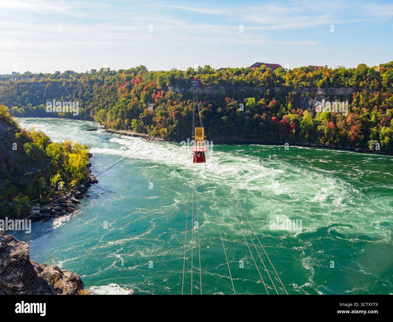 Explore Niagara Glen Nature Reserve by day — a breathtaking forest near ...