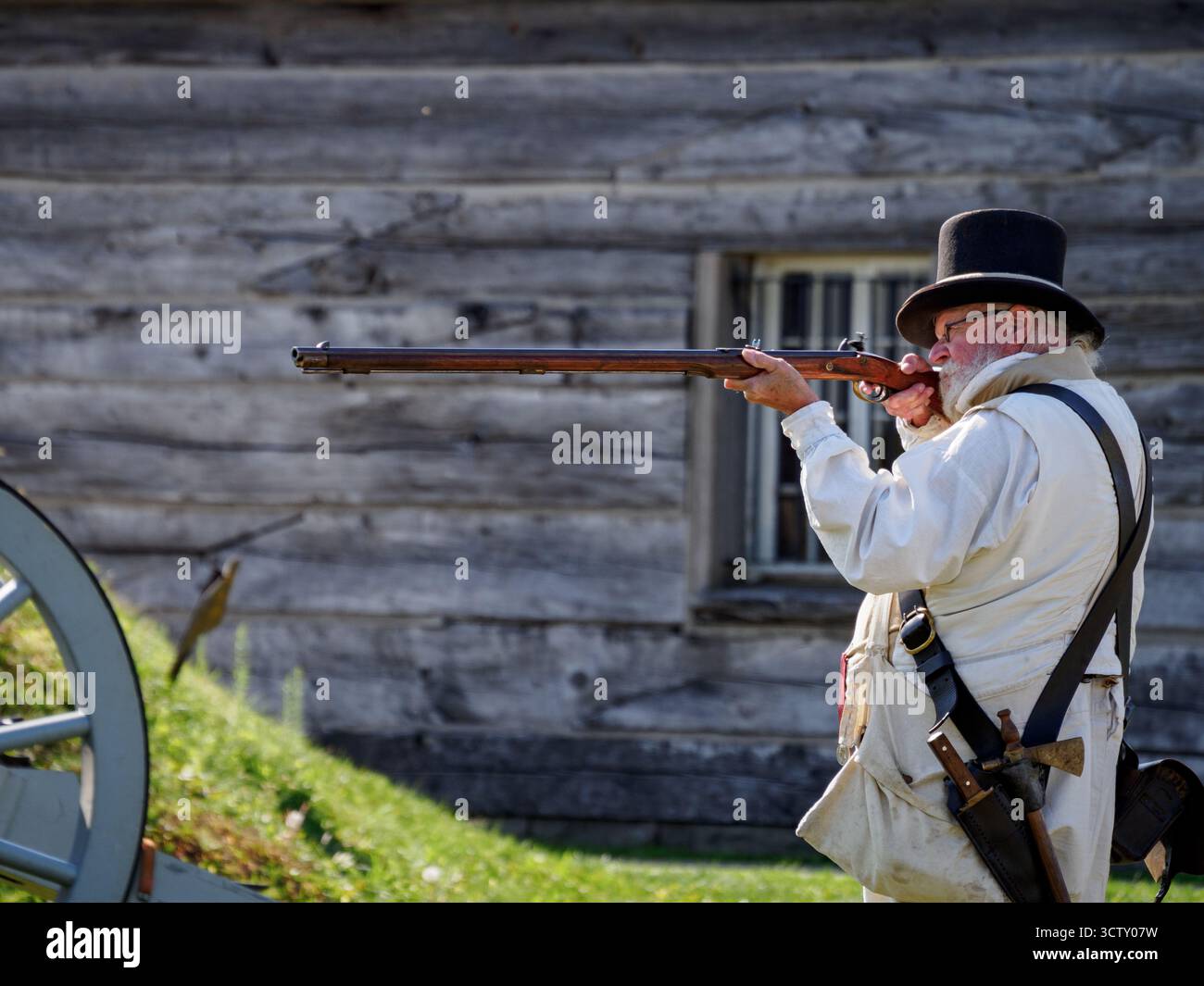 A Parks Canada employee/actor, demonstrating the rifle. Fort George ...