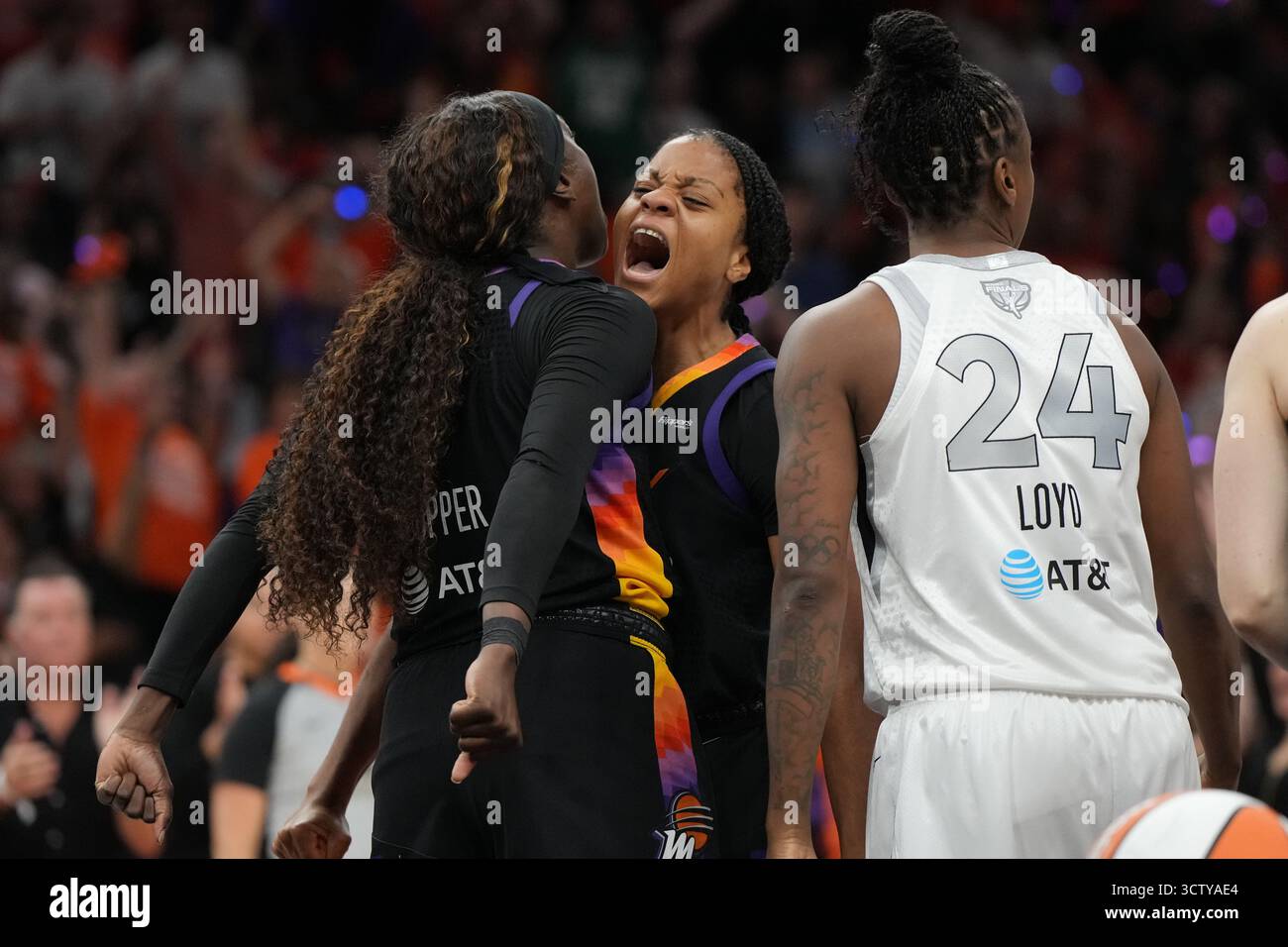 Phoenix Mercury guard Monique Akoa Makani (8) reacts after a play ...