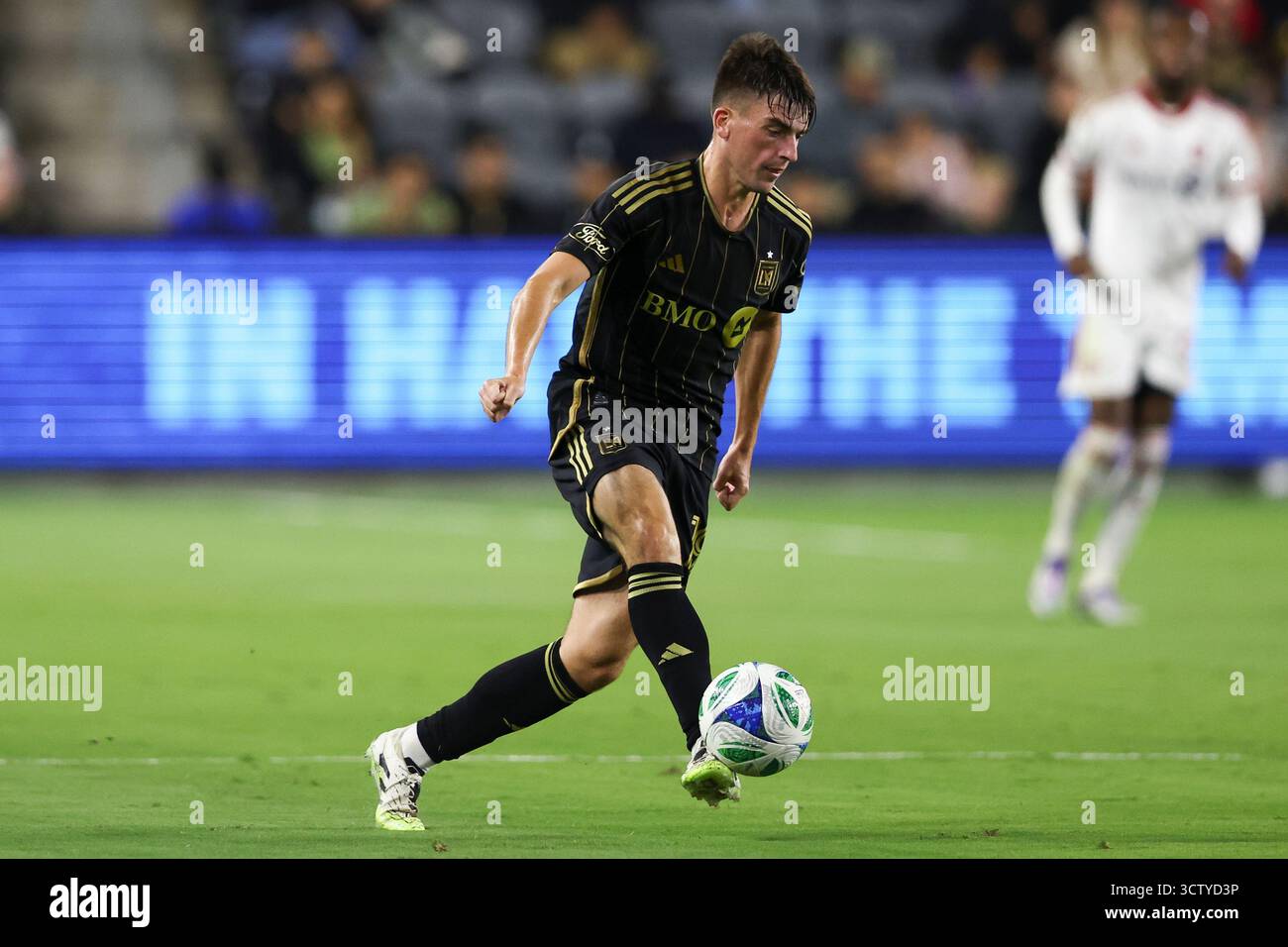 Los Angeles FC midfielder Andy Moran dribbles the ball during the first ...