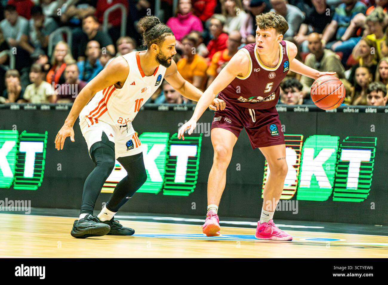Chemnitz, Deutschland 08. Oktober 2025: BKT EuroCup - 2025/2026 ...