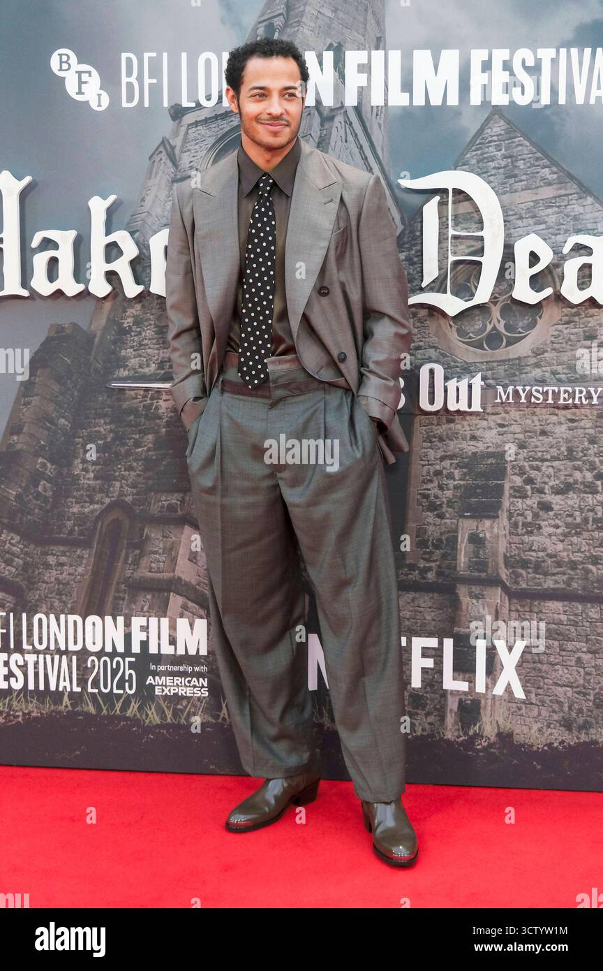 Daryl McCormack bei der Eröffnungsgala des 69. BFI London Film Festival ...