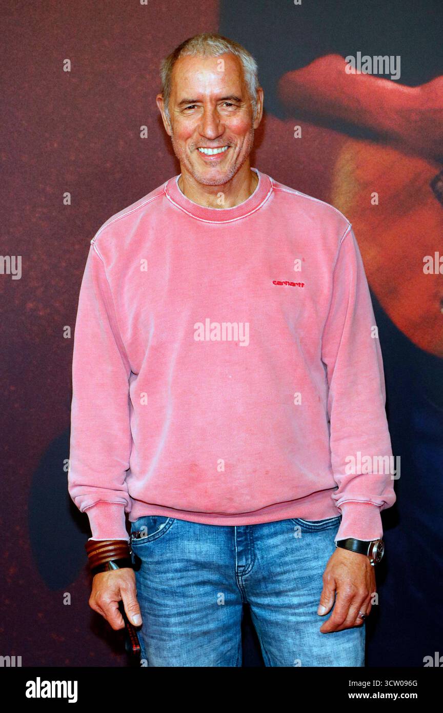 Ralph Herforth bei der Premiere des Kinofilms Springsteen: Deliver Me ...