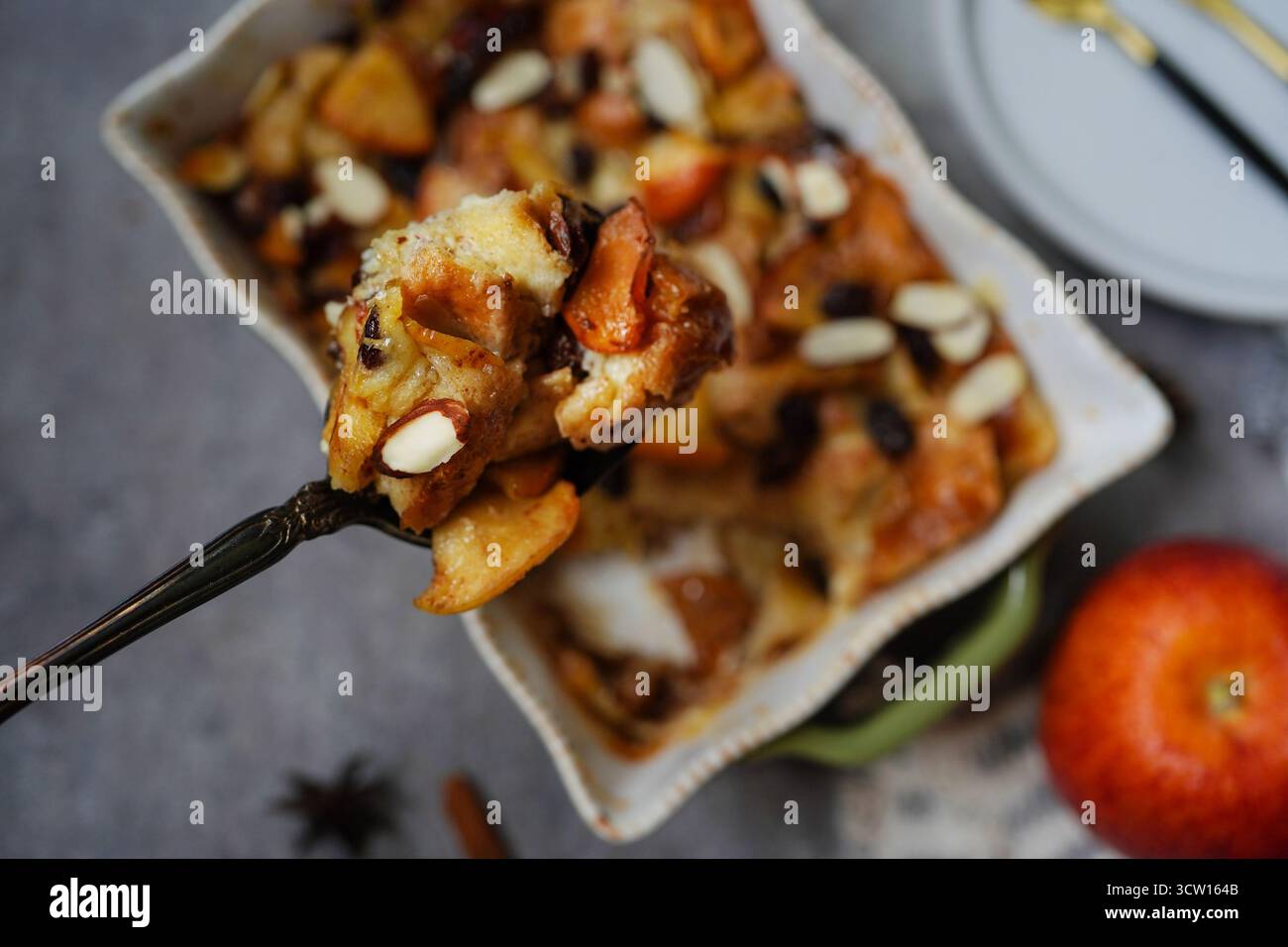 Cinnamon raisin Bagel bread pudding with caramelized apples and nuts ...