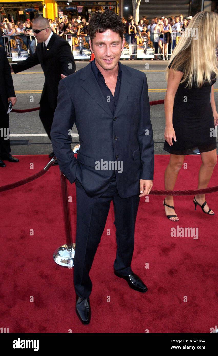 Gerard Butler at the premiere of Lara Croft Tomb Raider: The Cradle of ...